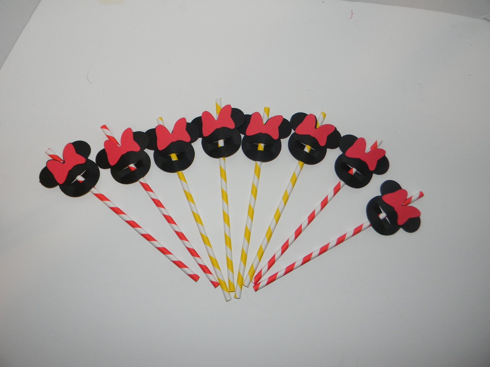 Complete Table Set for 10. Cups Plates Straws Utensils. - Etsy