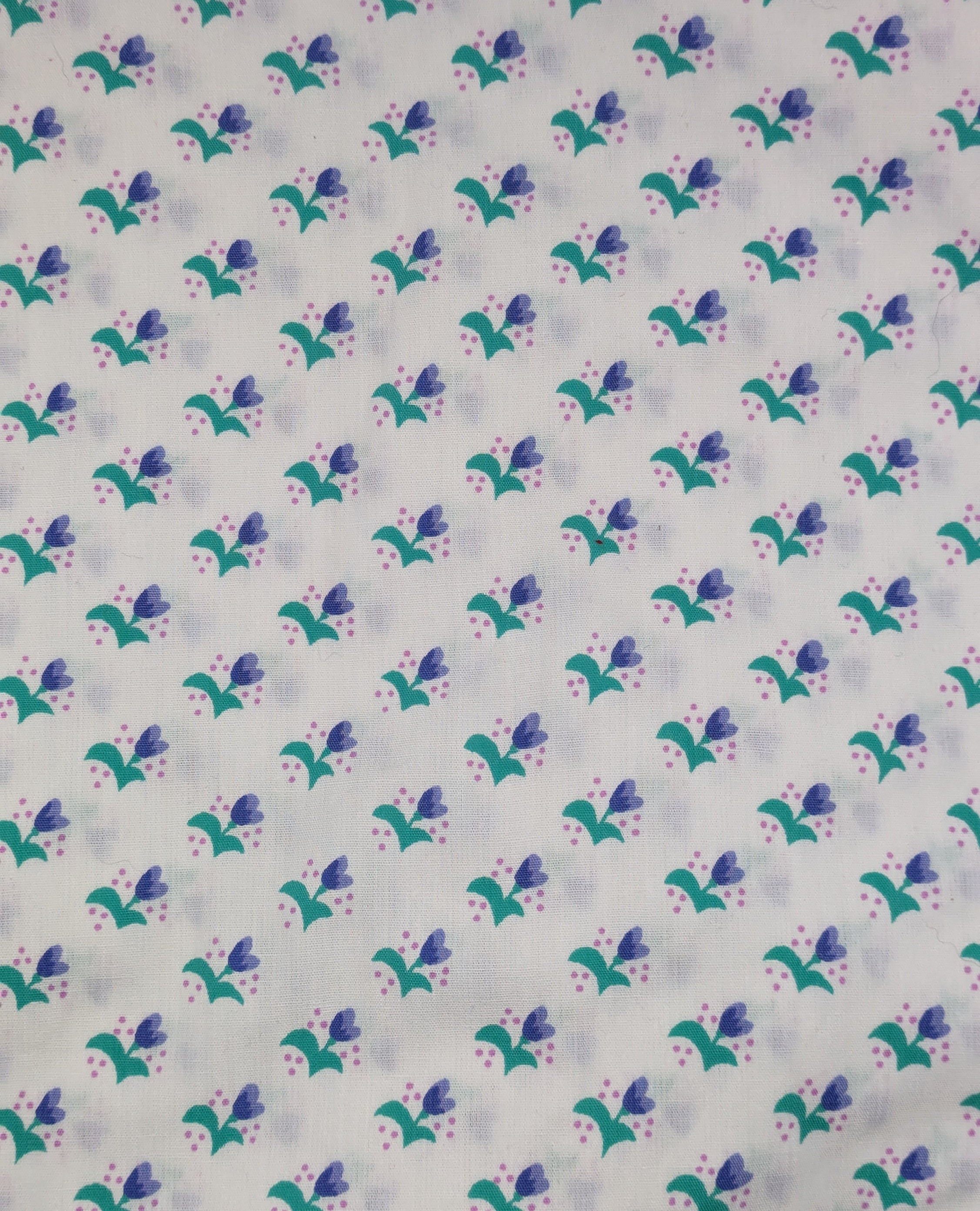 White One Way Print With Tiny Floral. - Etsy