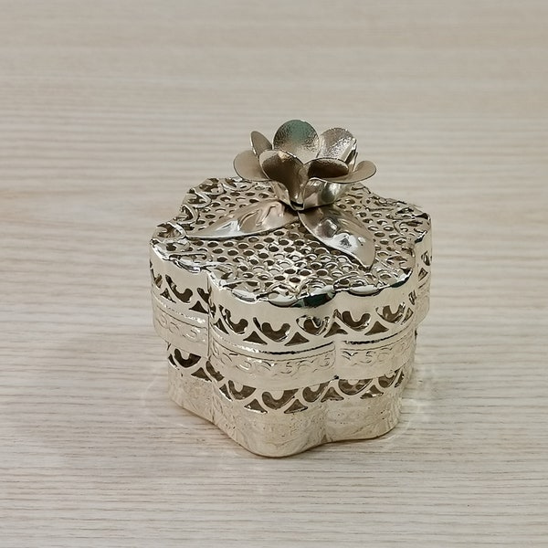 Small Silver Box - Etsy UK