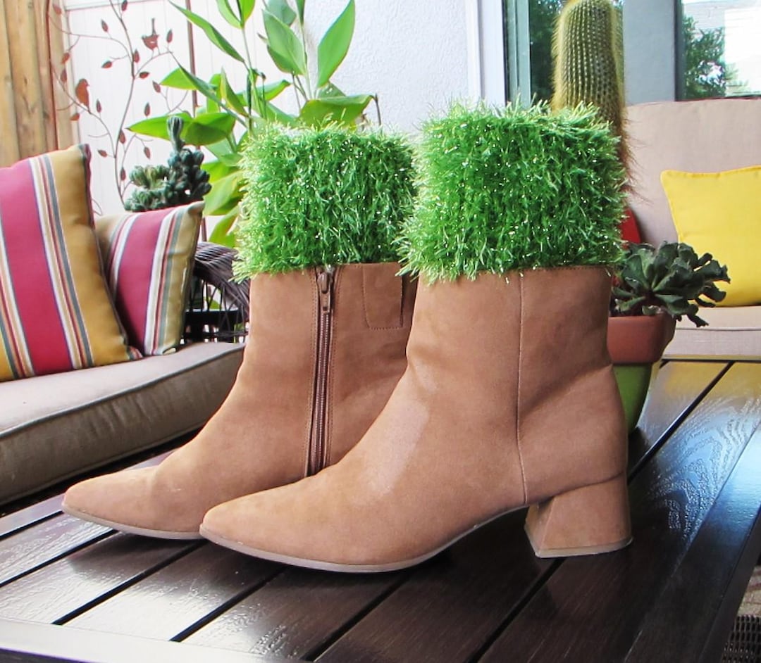 Bright Glitter Green (the Grinch That Stole Christmas) Hand Knit Boot ...