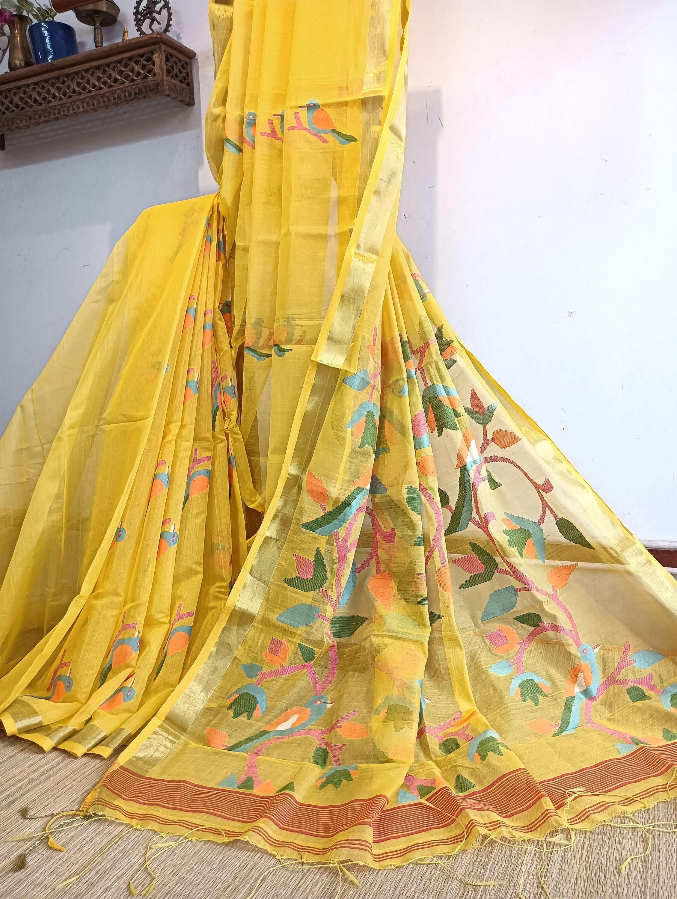 Handwoven Resham Muslin Jamdani Saree With Blouse Piece / Soft Muslin ...