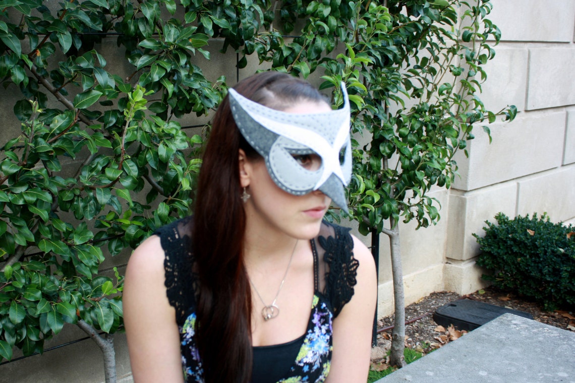 Handstitched Felt Mask the Owl - Etsy