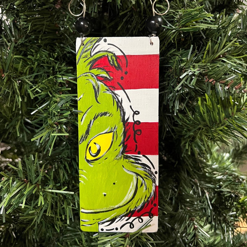 Grinch Peeker - Etsy