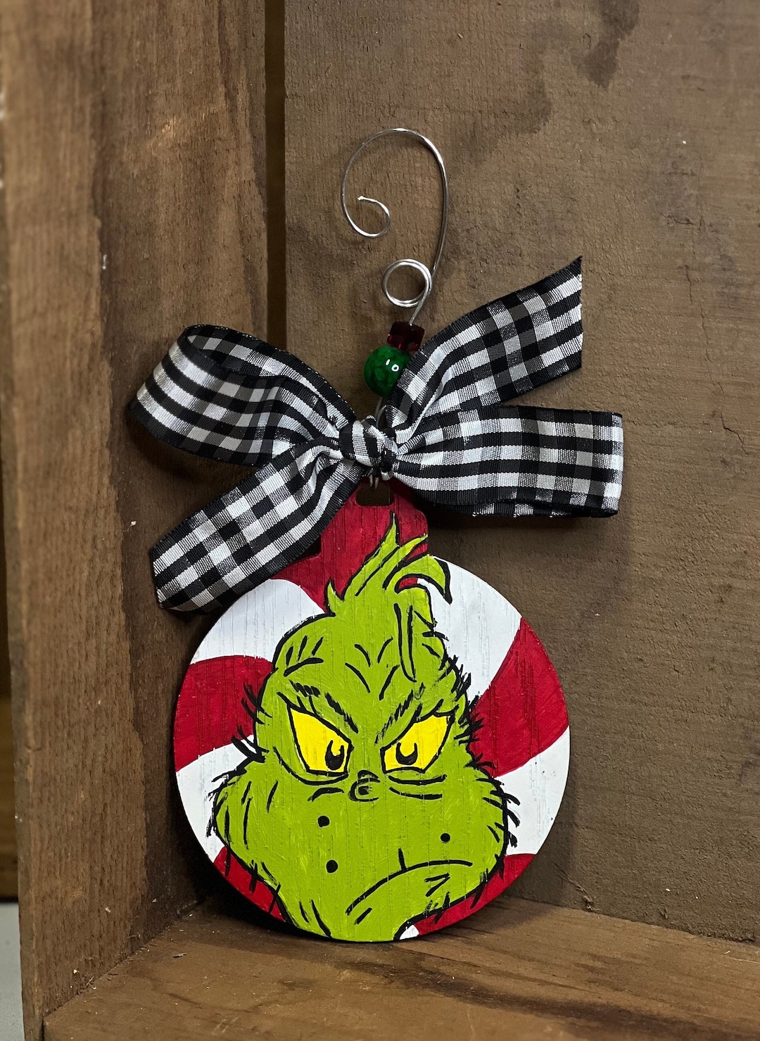 Hand-painted Grumpy Grinch Peppermint Round Ornament - Etsy
