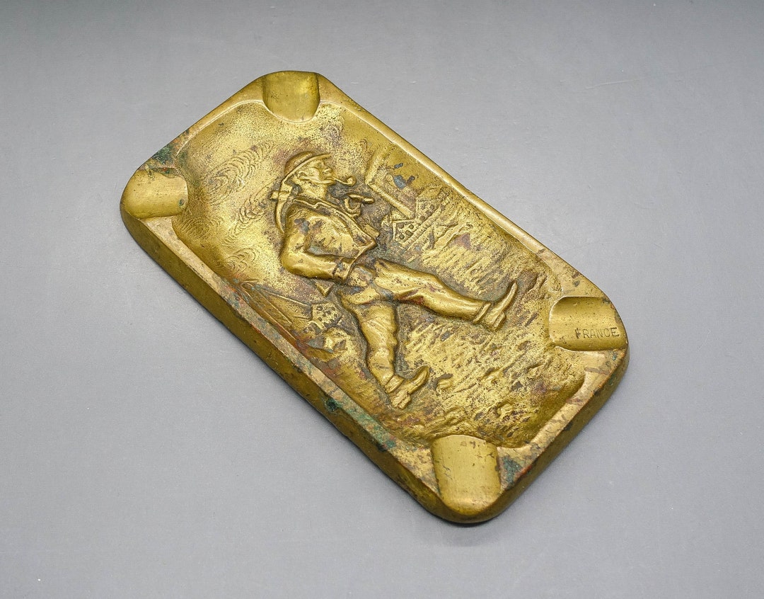 Vintage Early to Mid-century WWII (1939-1945) Cast Brass Ashtray With ...