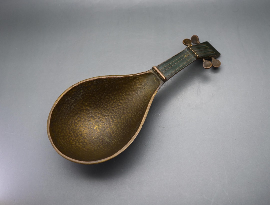 Israel Hammered Brass Mandolin Large Ashtray With Verdigris Finish ...