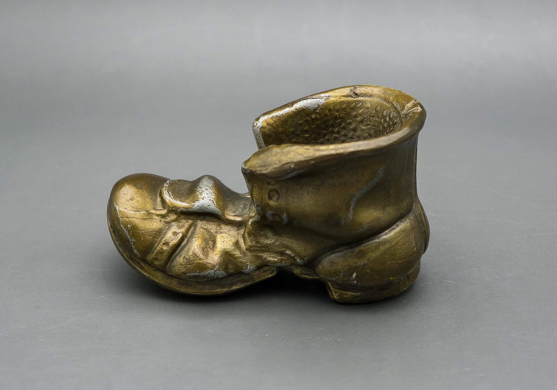 Antique Ronson Brass Hobo Style Boot Estate Pipe Rest / Holder / Stand ...