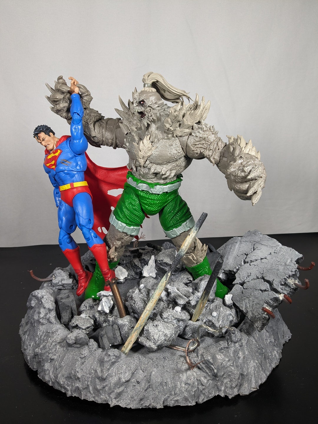 DESTROYED Action Figure Display. Figures NOT INCLUDED. (free Shipping ...