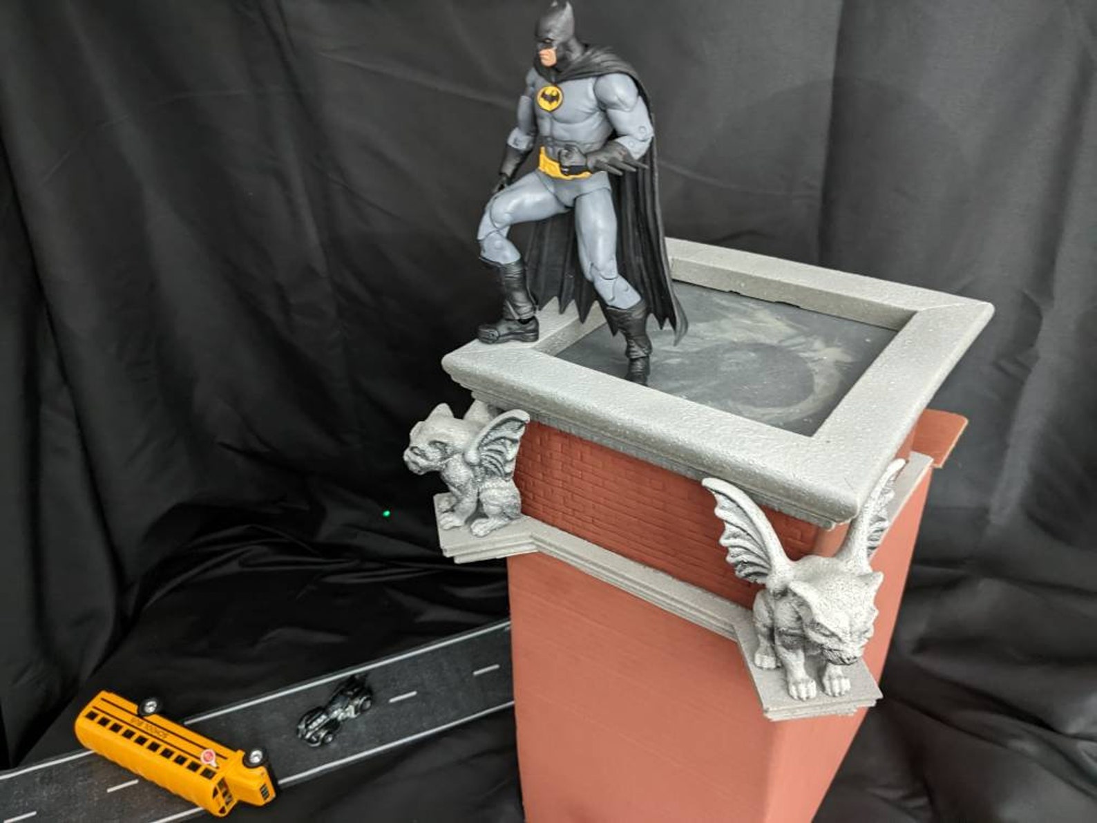 Batman ROOFTOP - Action Figure Display - Etsy
