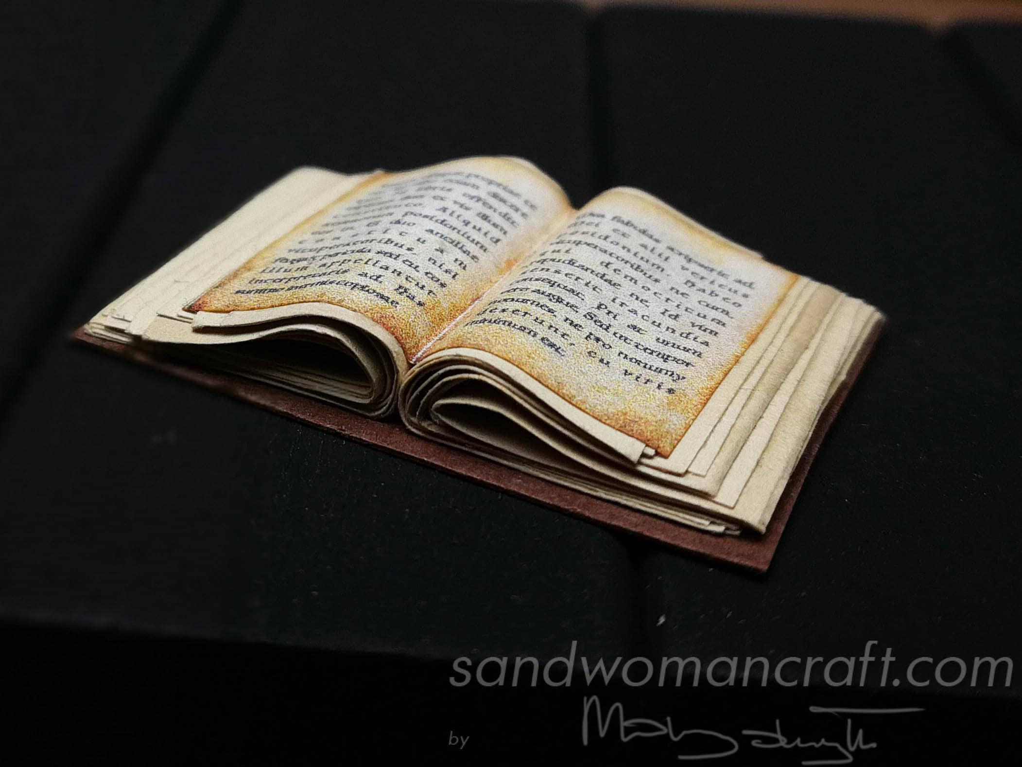 Miniature Tiny Open Book-dollhouse Miniatures-tiny Little Mini Book ...
