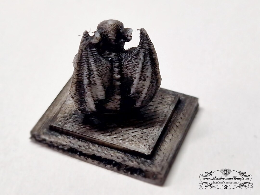 Miniature Gargoyle Guardian-mysterious Mythical Creature-dollhouse ...