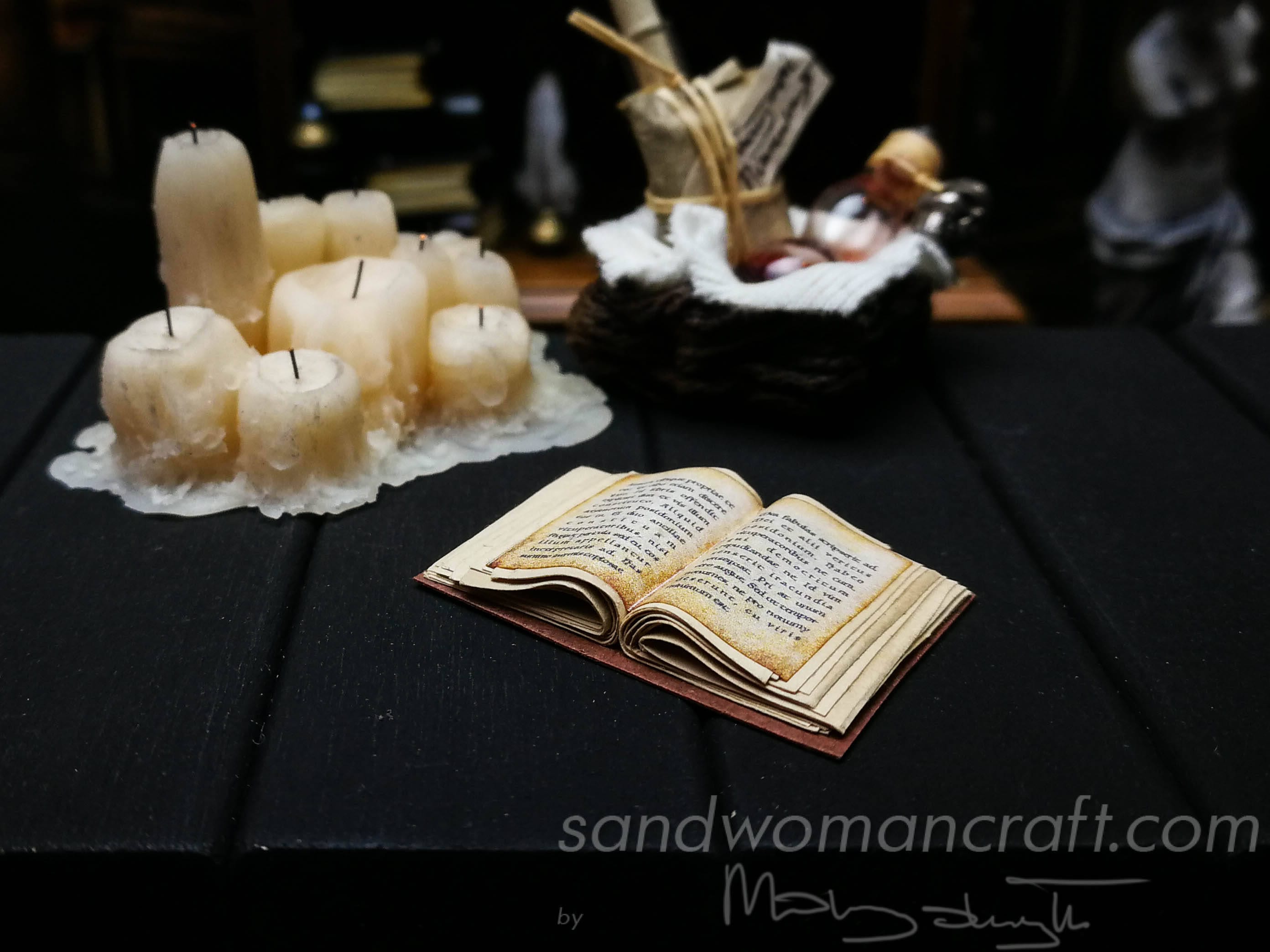 Miniature Tiny Open Book-dollhouse Miniatures-tiny Little Mini Book ...