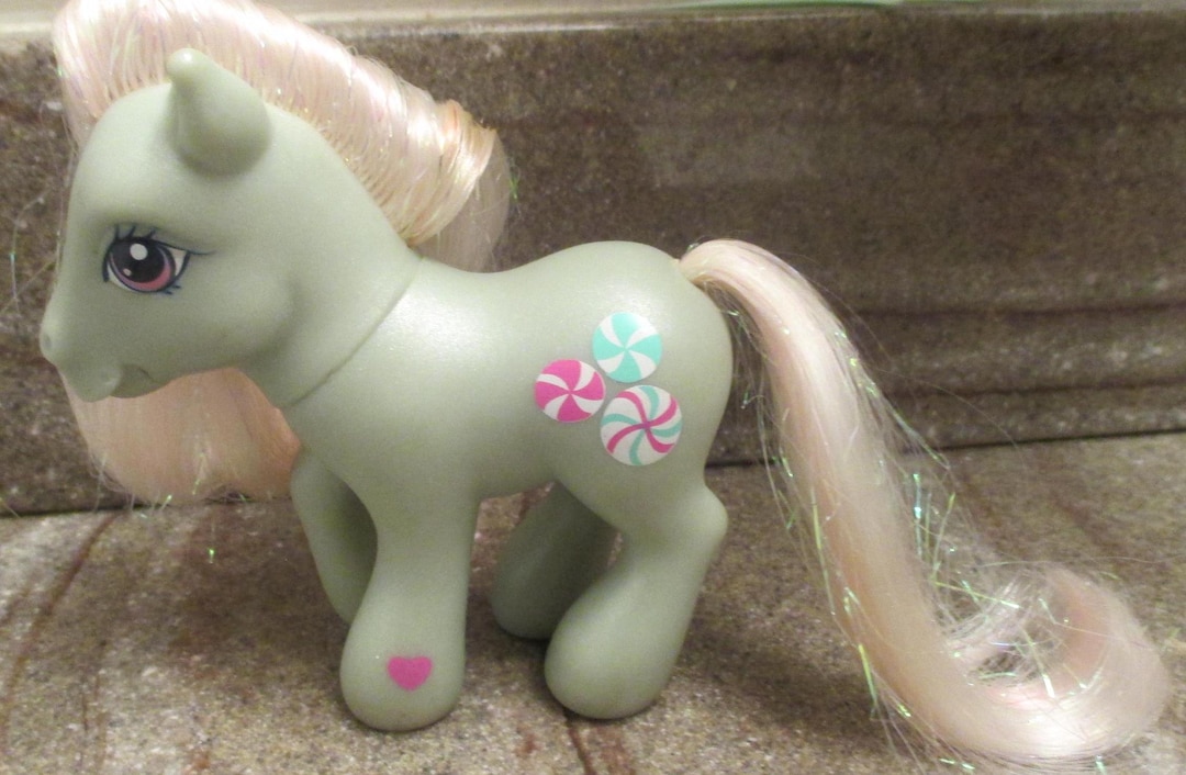 My Little Pony MINTY Peppermint Candy Cutie Mark Mint Green With Light ...