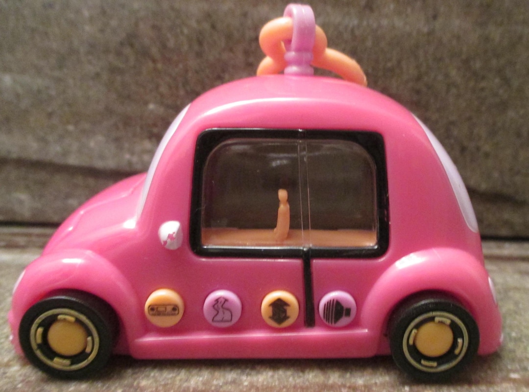 PIXEL CHIX Road TRIPPIN' Pink Car Interactive Beetle Car 2005 Mattel ...