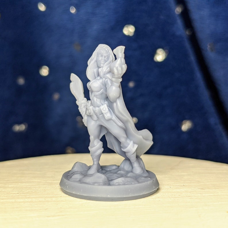 Human Thief Miniature 3D Printed Resin Rogue Great for | Etsy