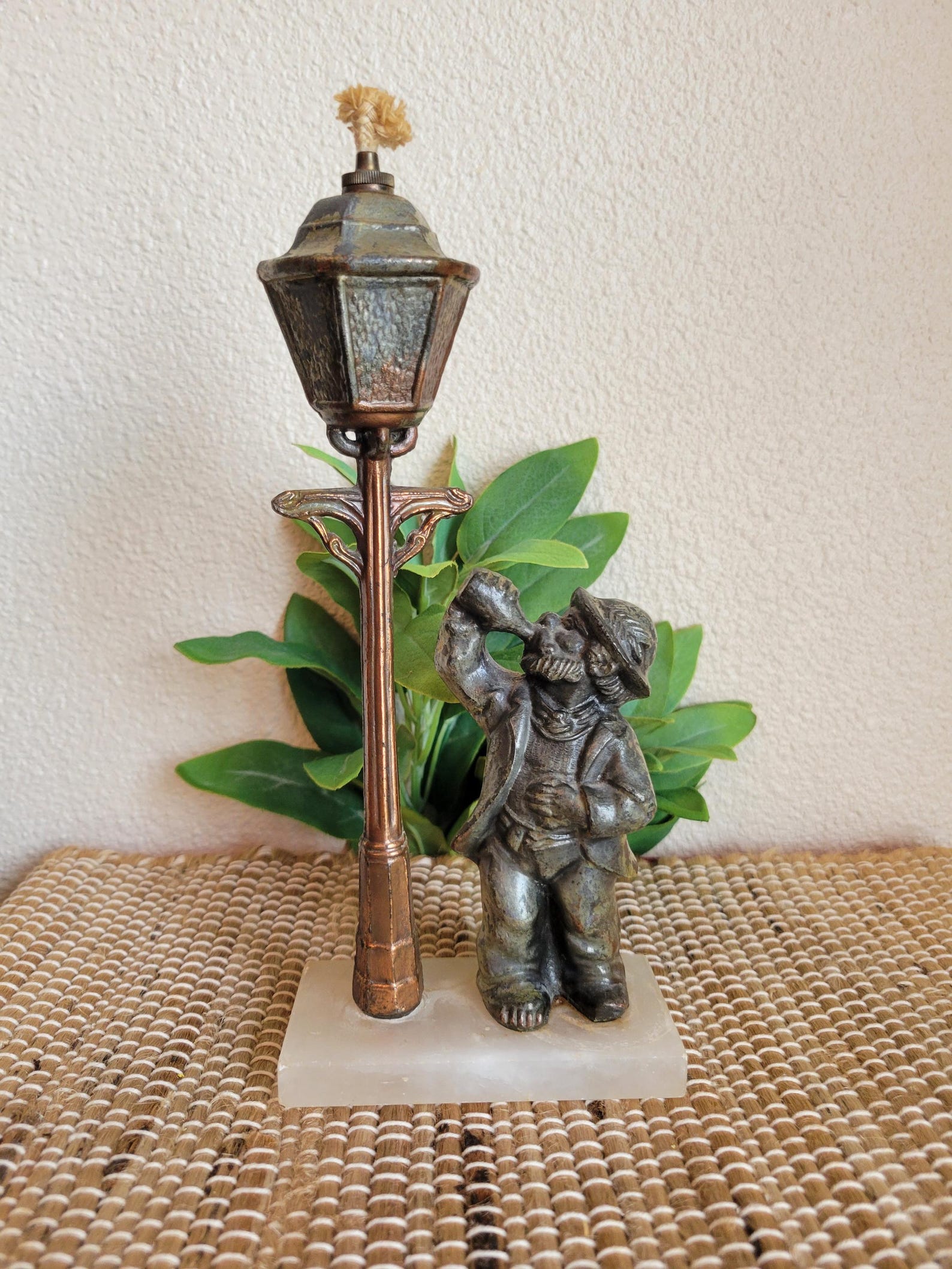 Vintage Drunkard Under Lamp Post Oil Lamp - Etsy