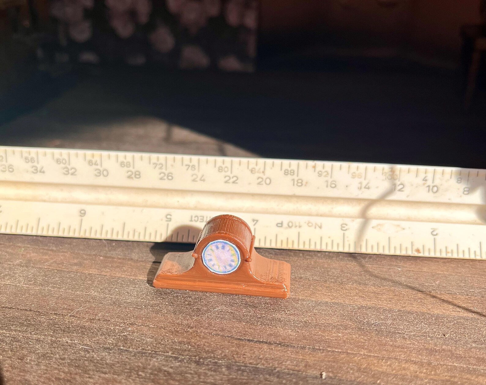 Miniature Antique Mantel Clock, 1:12 Scale, for Dollhouse, Trinket ...