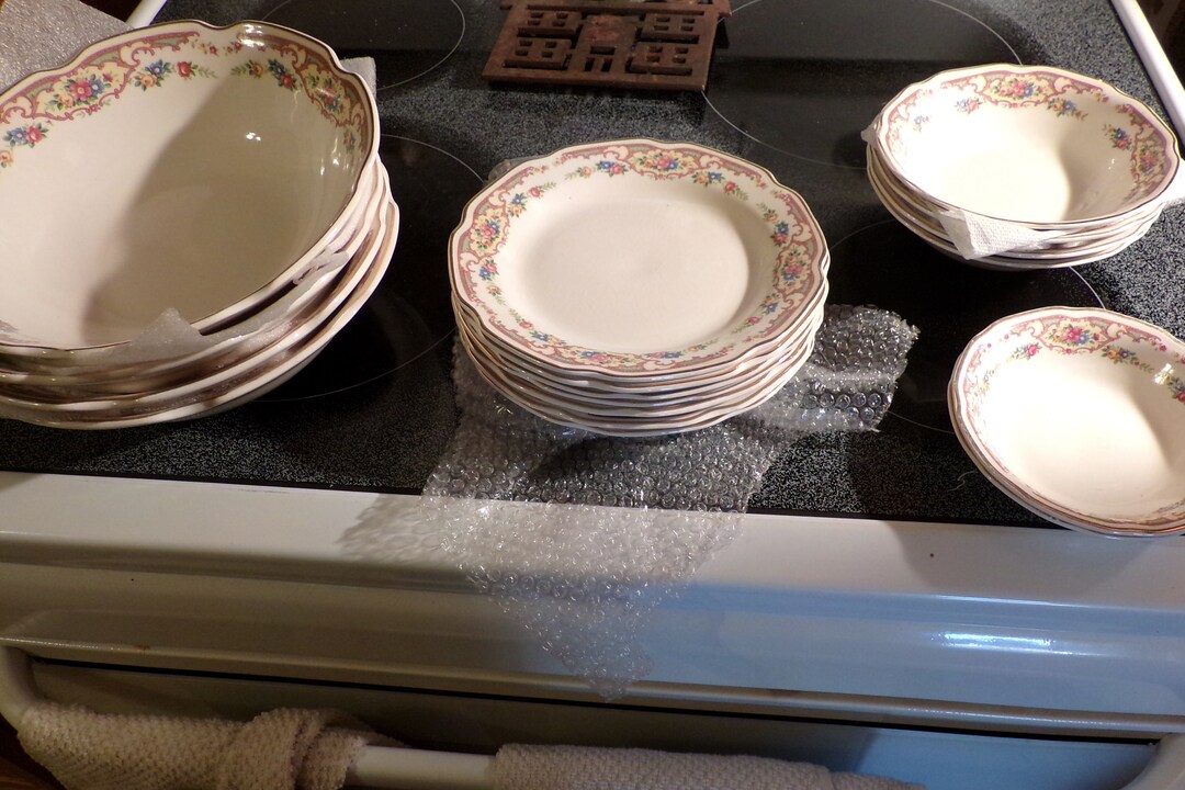 1930’s Mount Clemens Mildred Pattern Vegetable Serving Bowls ...