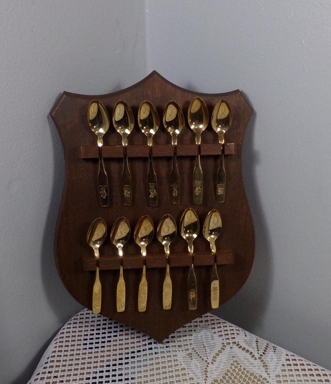 Vintage Canadian Set of 12 Oneida LTD Gold Colored Commemorative Spoons ...