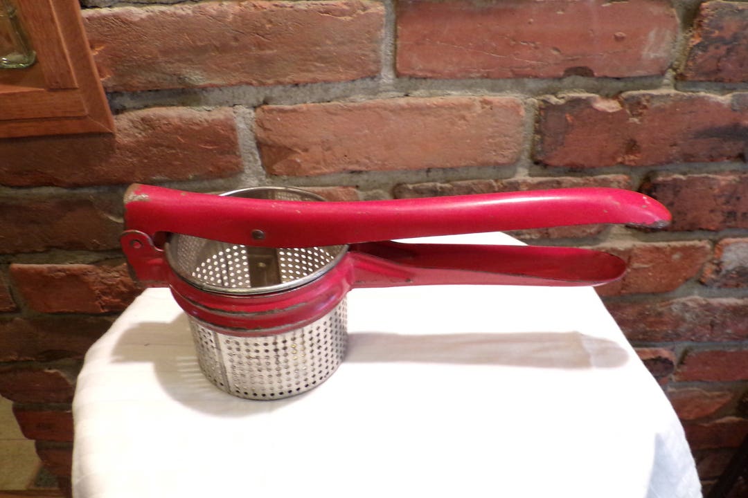 Vintage Metal Red Handled Potato Rice Masher Strainer Juicer Press ...
