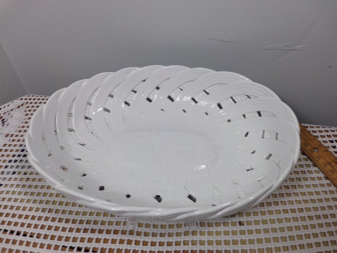Vintage White Woven Ceramic Basket Weave Bread Bowl Made in Italy ...