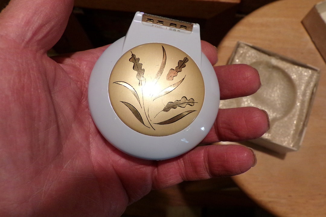 Vintage Lady Sunbeam Electric Razor Model LS Blue W/ Box, 1950s Boxed ...