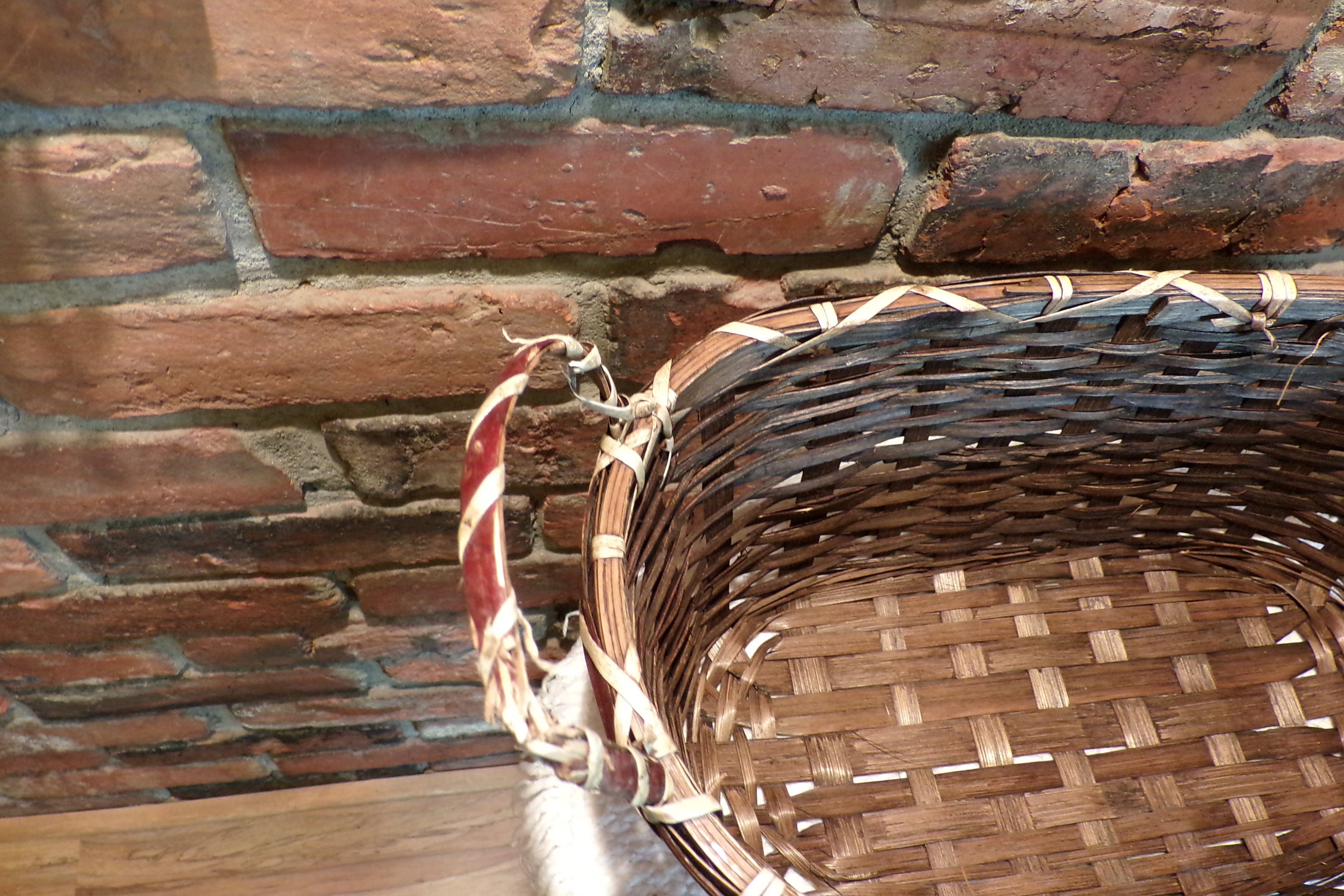 Vintage Wicker Storage Basket Wicker Handled Basket Shabby - Etsy