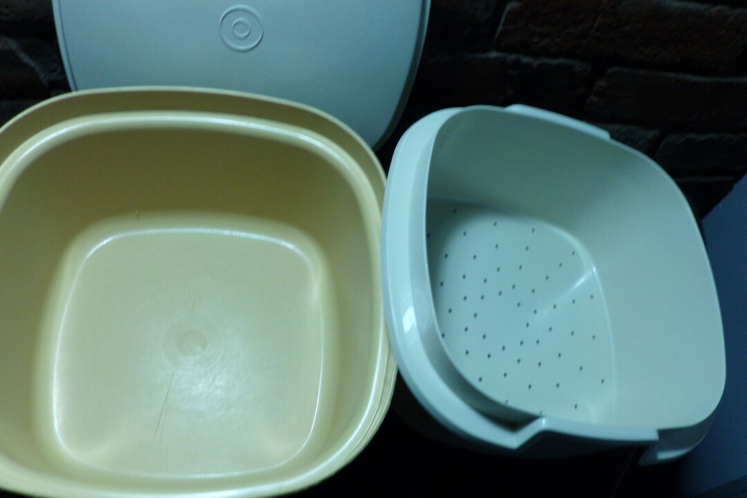 Tupperware Square Microwave Steamer 3 Pc Harvest Gold 888-16 889-14 887 ...