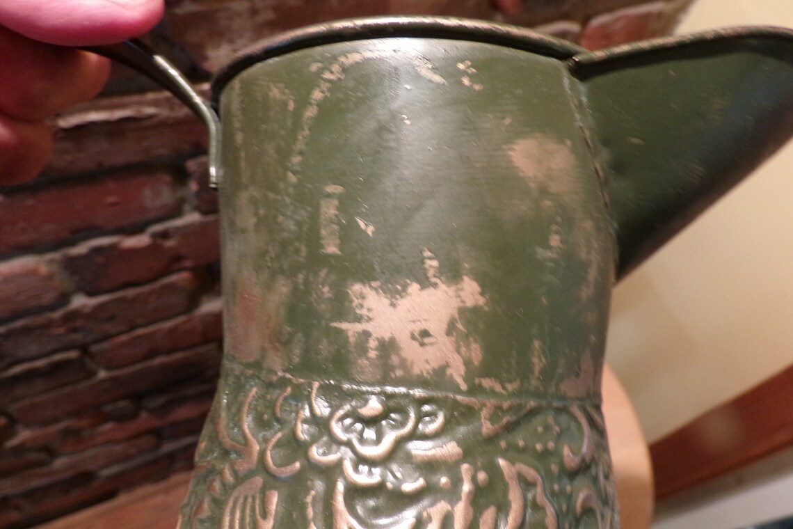 Vintage Tin Ware Metal Pitcher Embossed Tin Pitcher Vintage - Etsy