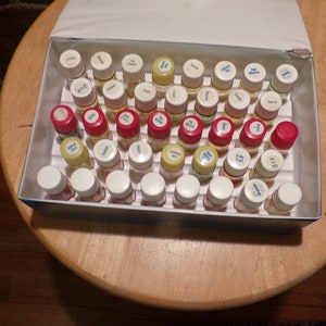 Vintage Avon Sales Sample Case With 5 Sample Bottles, 1970s Avon ...