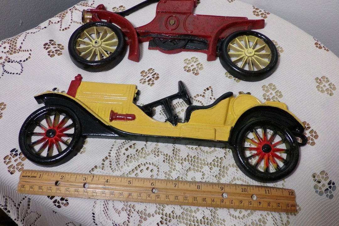 Vintage Cast Metal Classic Car Wall Decor, Metal Antique Car Plaques ...