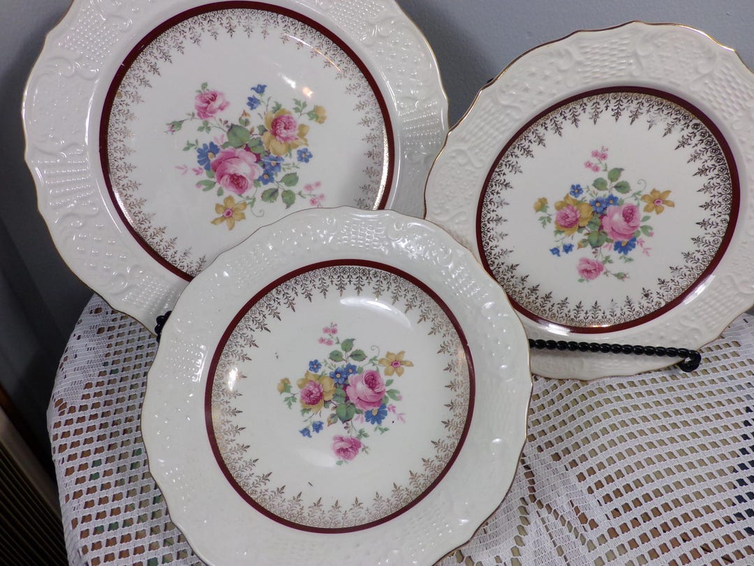 1930's Washington Colonial Vogue Dinnerware, Vintage Porcelain Red Band ...