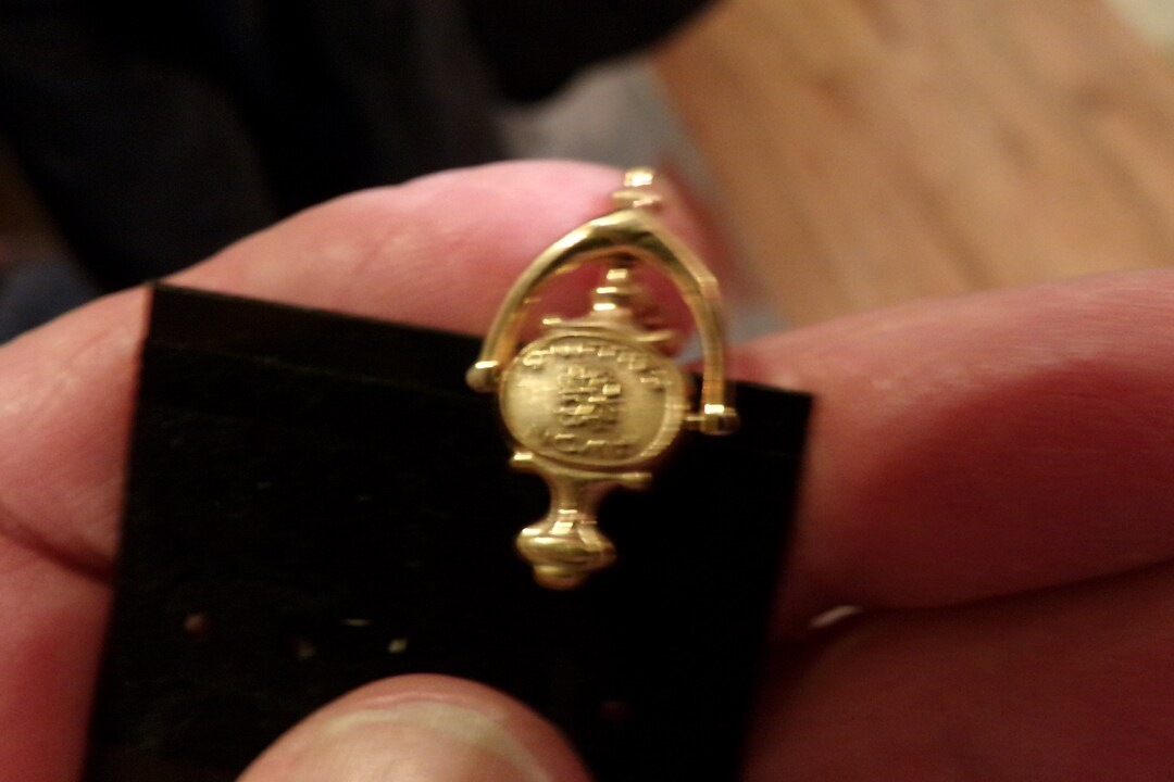 Avon Calling Lapel Pin, Vintage Avon Calling Pin/brooch, 1960 Avon ...