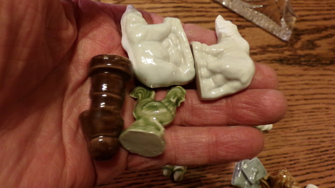 Wade Red Rose Tea Porcelain Whimsies Figurine, Mini Figurines, Vintage ...