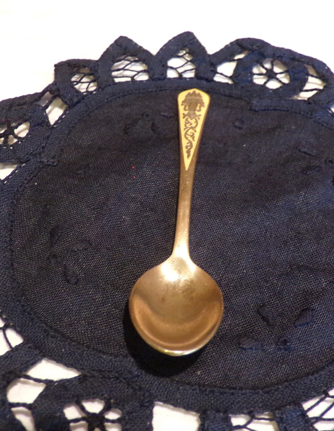Vintage Bangkok Tiny Spoon, Bangkok Gold and Yellow Crest With Spoon ...