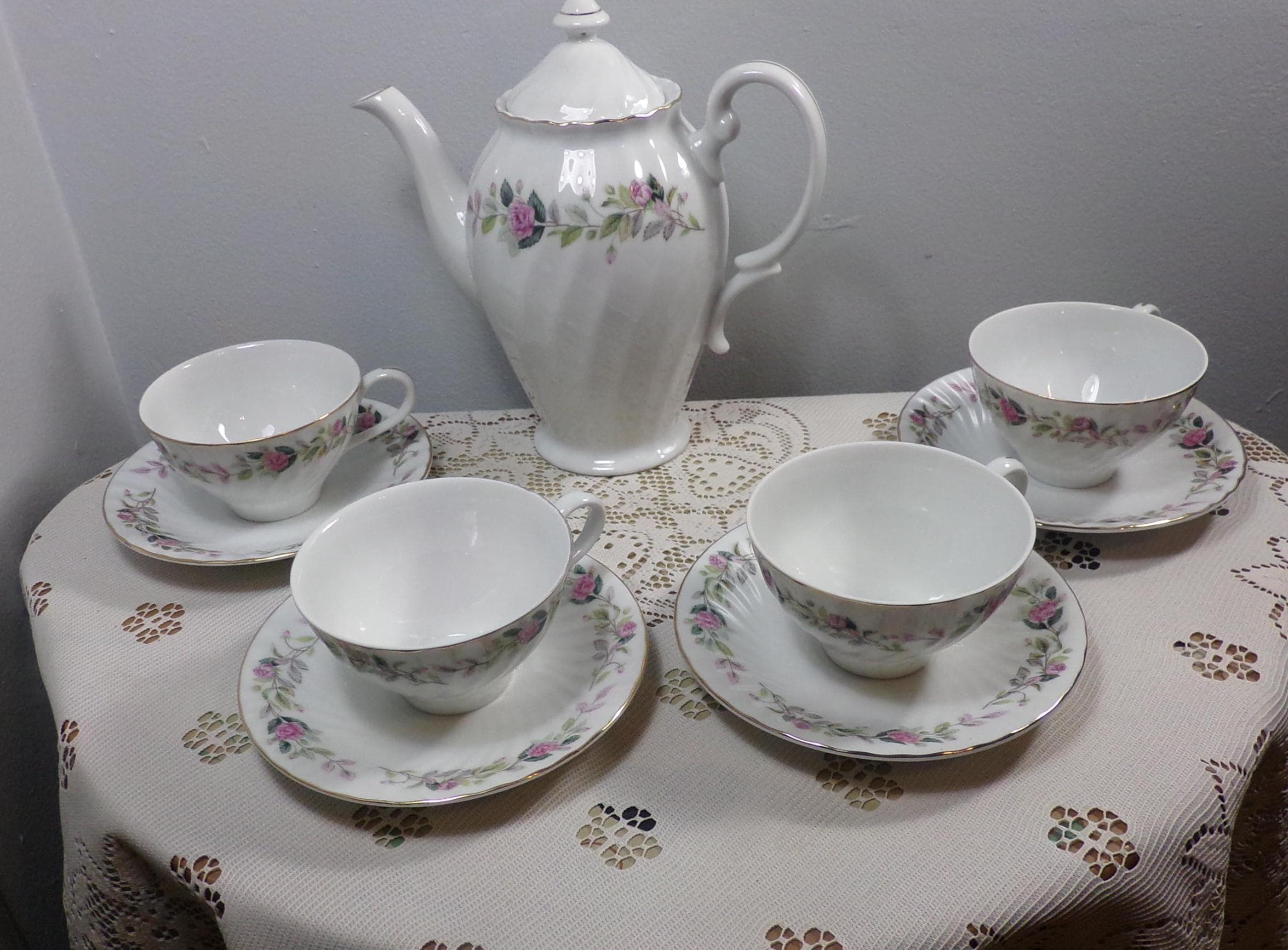 1960's Fine China - Etsy 1960's Fine China - Etsy