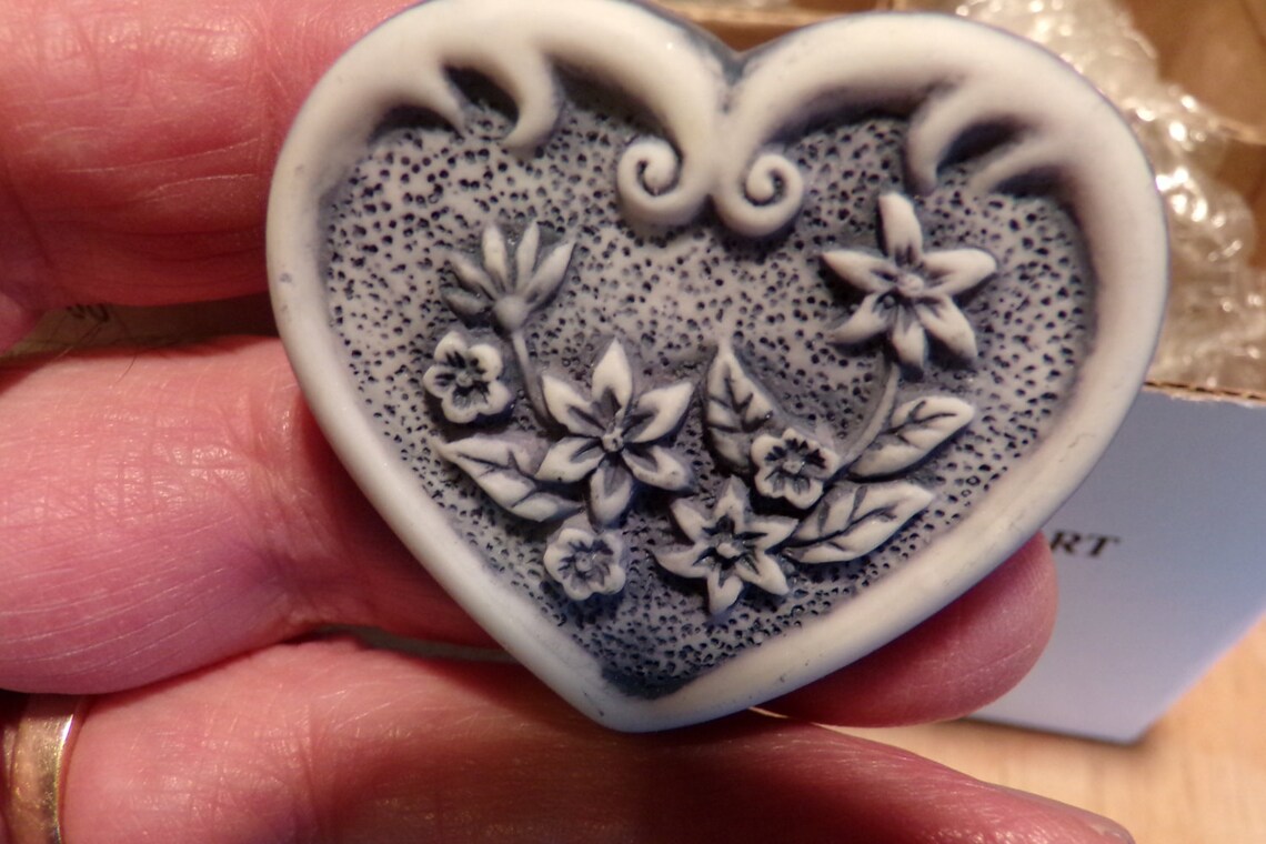 Vintage Heart Drawer Pulls Poly Drawer Pulls Blue Heart | Etsy