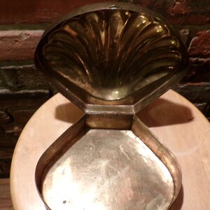 Vintage Figurative Brass Shell Box, Large Brass Clam Shell Shaped Box ...