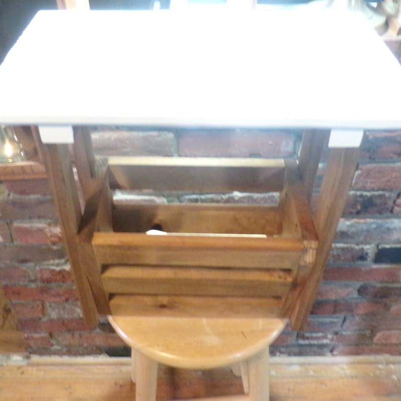 Magazine Rack Table - Etsy