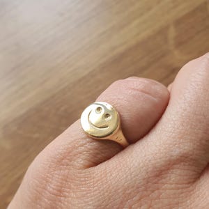 Solid 9K Yellow Gold Smiley Signet Ring |happy Face Ring | Friensdhip ...