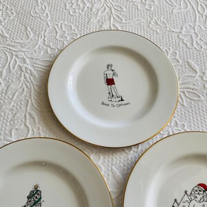 Vintage Merry Masterpiece Porcelain Plates Set of 4 - Etsy