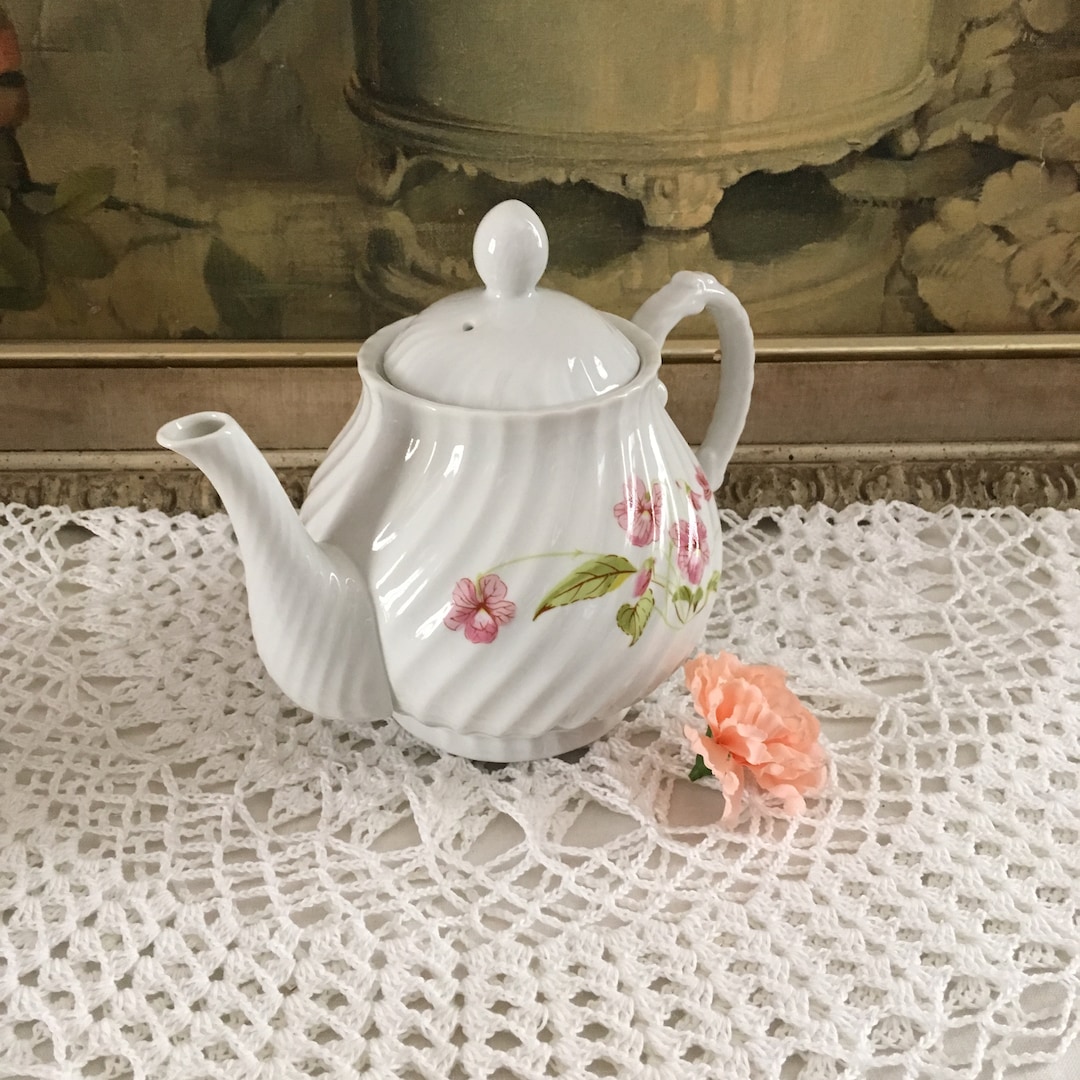 SALE ****vintage Porcelain Pink Flower Porcelain Teapot /made in Japan ...