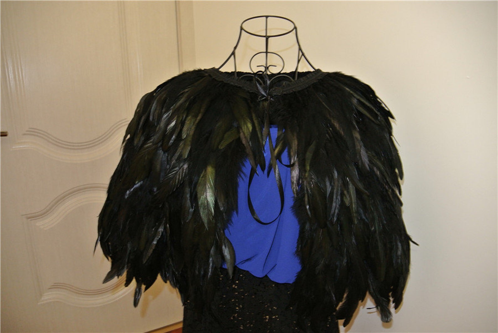 Black Feather Cape Feather Jacket Rooster Feather Cape 5 Ply - Etsy