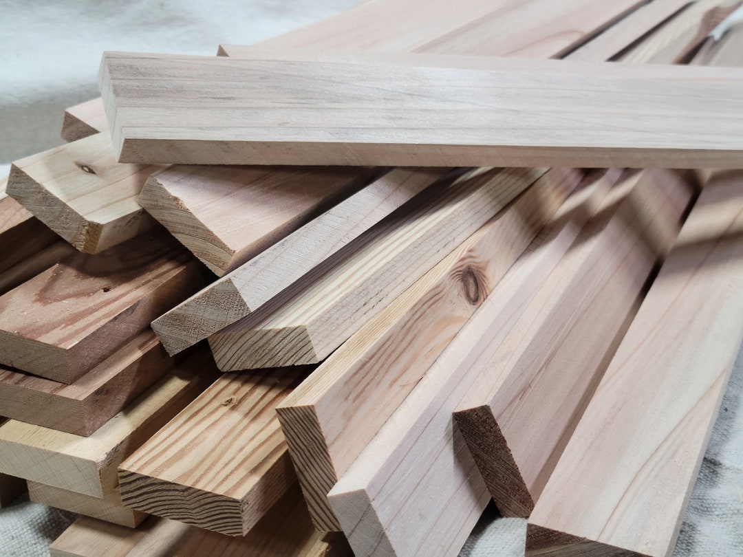 Wood Strips Bundle Reclaimed California Redwood, Pine, Cedar Mix. Sawn ...