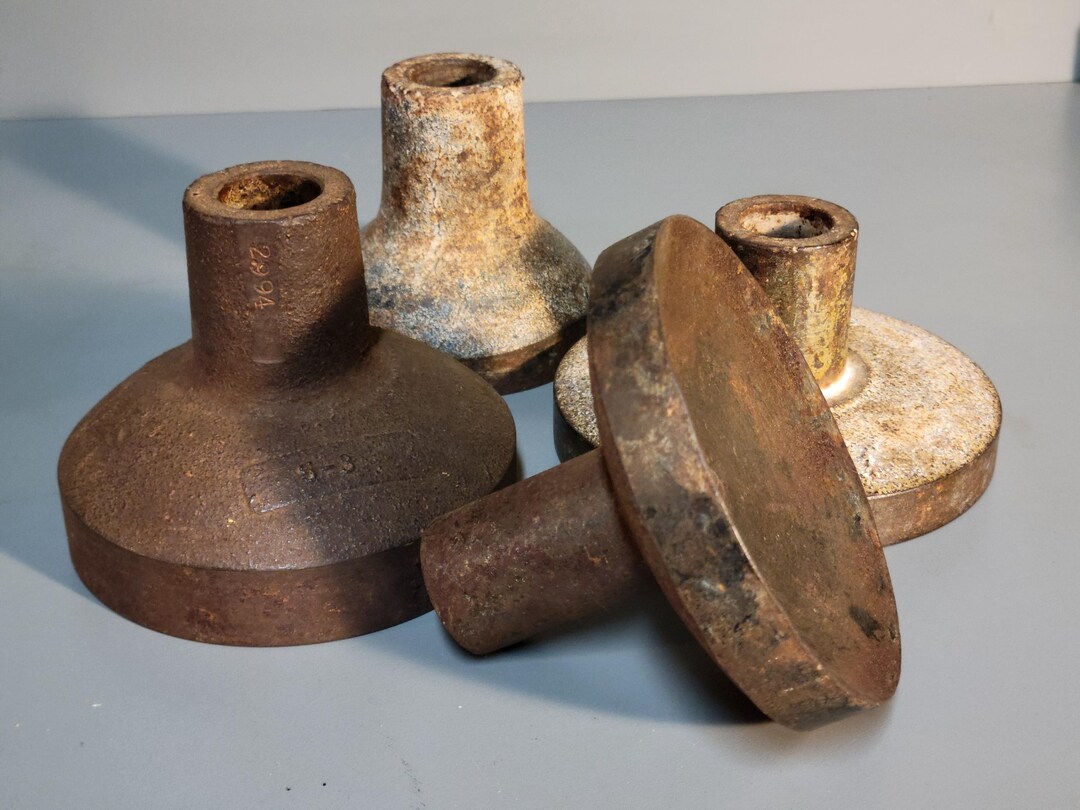 Sculpture Bases Artist Supply Industrial Salvage 3.5 to 5 Inch Round ...