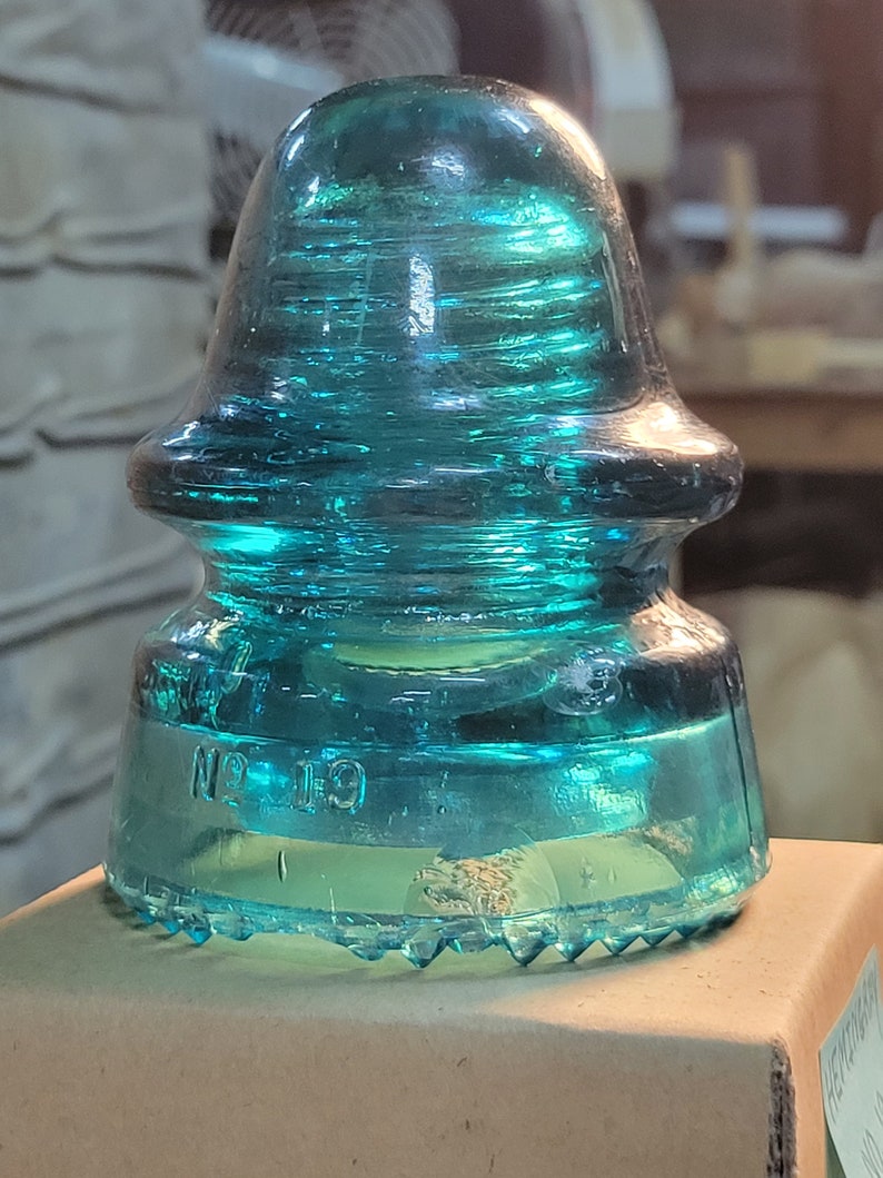 001 HEMINGRAY No. 19 Aqua Blue Glass Insulator 1880's - Etsy