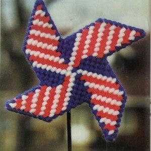 Plastic Canvas Pinwheel Plastic Canvas 4th of July for Needlepoint 4th ...