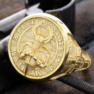 Teutonic Knight Solid Gold Signet Ring, Medieval Germanic 14k Signet ...