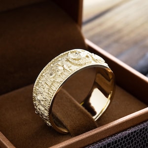 Roman Emperor Caracalla's Relief Solid Gold Ring, 10mm Solid 14k Gold ...