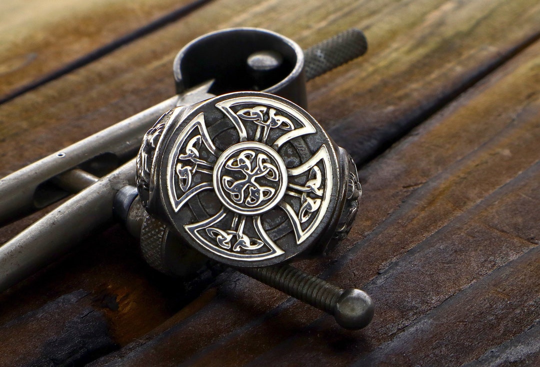 Silver Celtic Ring, Celtic Cross Ring, Celtic Knot Ring, Irish Ring ...